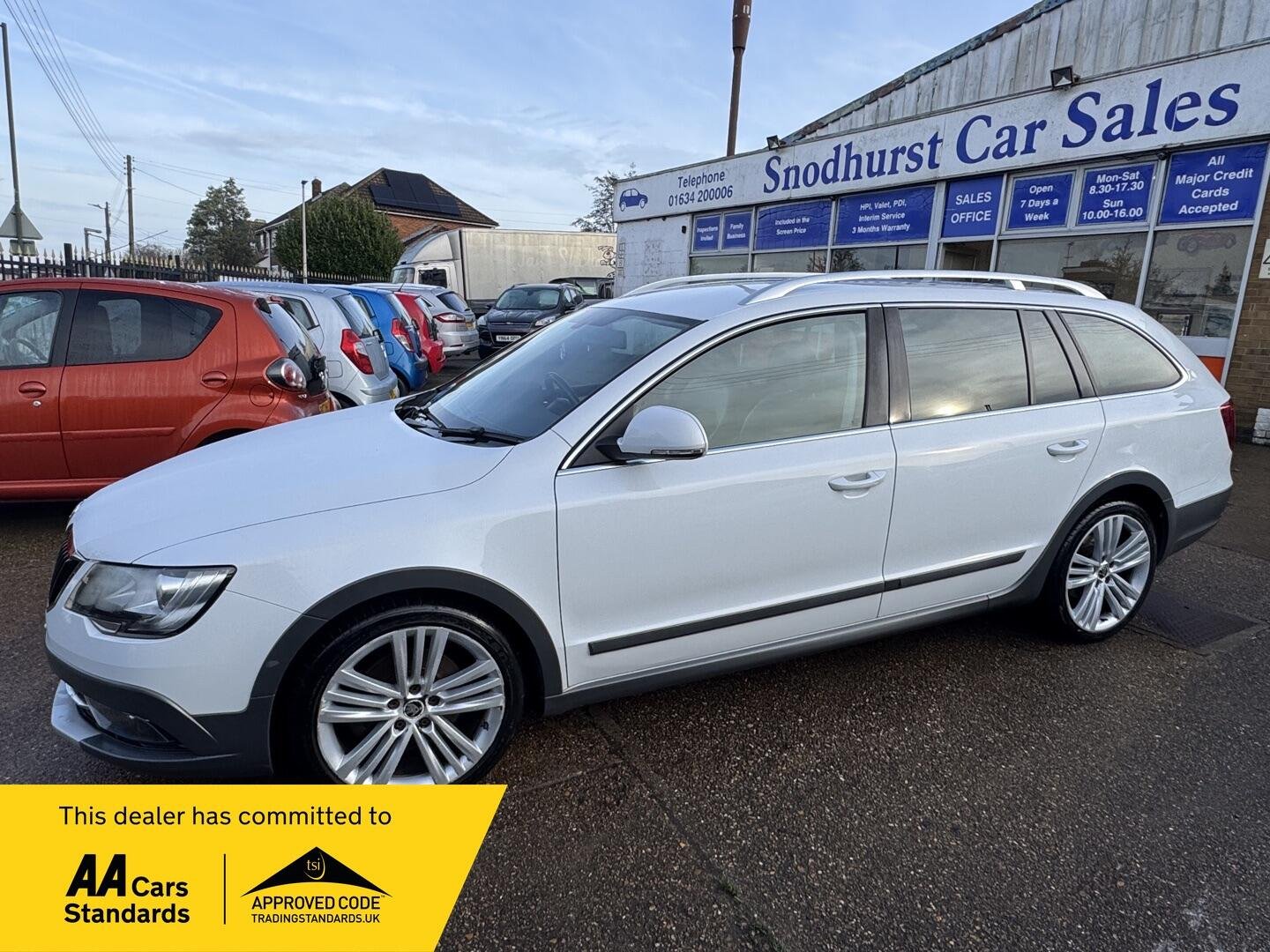 Used 2014 Skoda Superb 2.0 TDI Tour de France 4WD Euro 5 5dr for sale ...